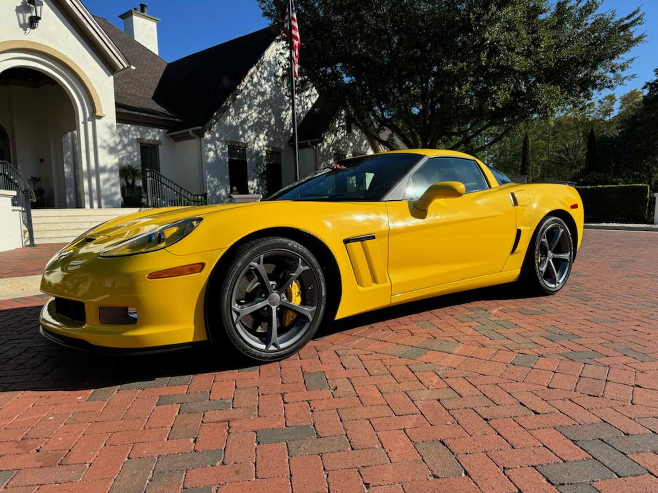 TheVetteNet.com - 2012 Corvette Coupe Velocity Yellow