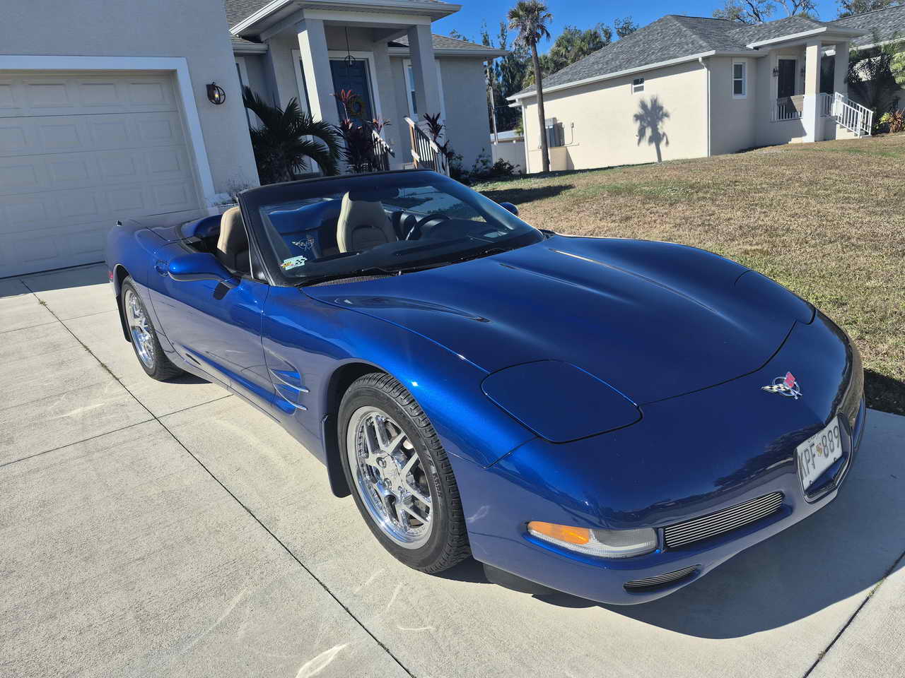 TheVetteNet.com - 2002 Corvette Convertible Electron Blue