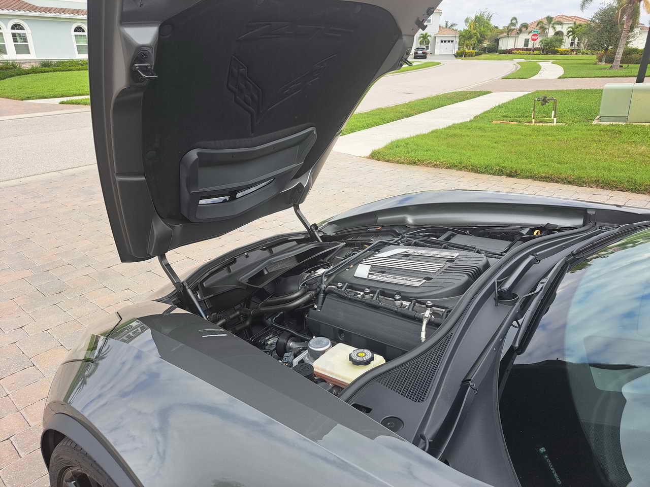 TheVetteNet.com - 2016 Corvette Convertible Shark Gray