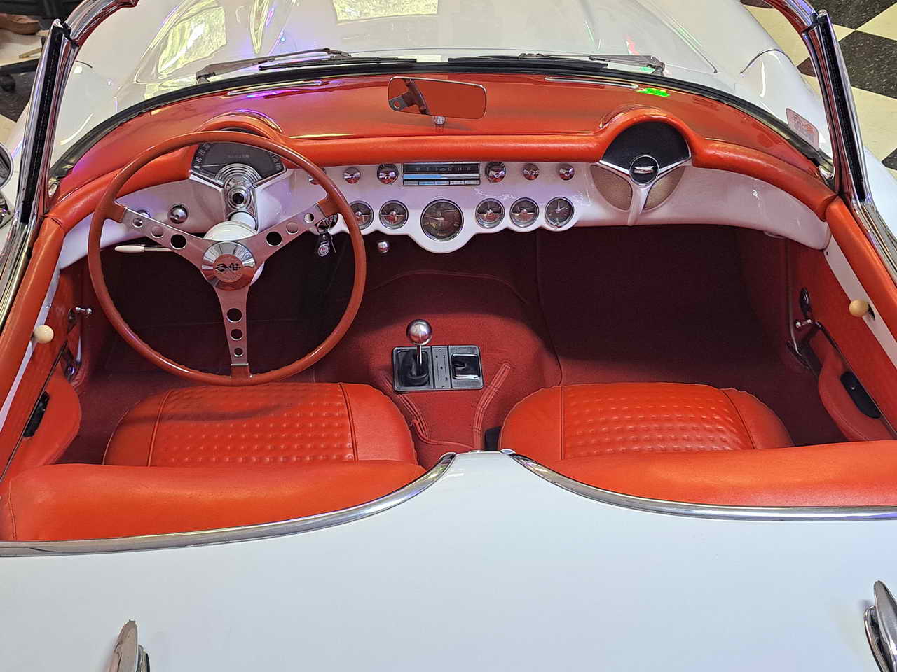 TheVetteNet.com - 1956 Corvette Convertible Polo White, Gray coves