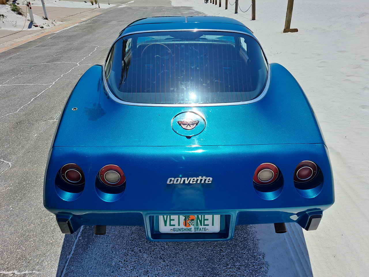 TheVetteNet.com - 1978 Corvette T-Top Blue