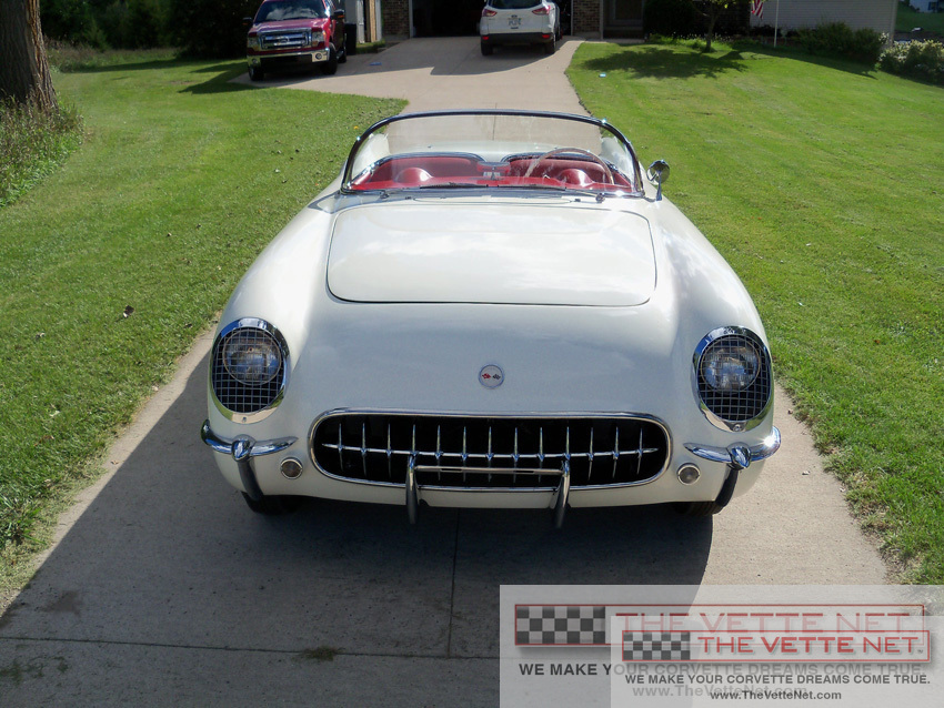 TheVetteNet.com - 1954 Corvette Convertible Polo White