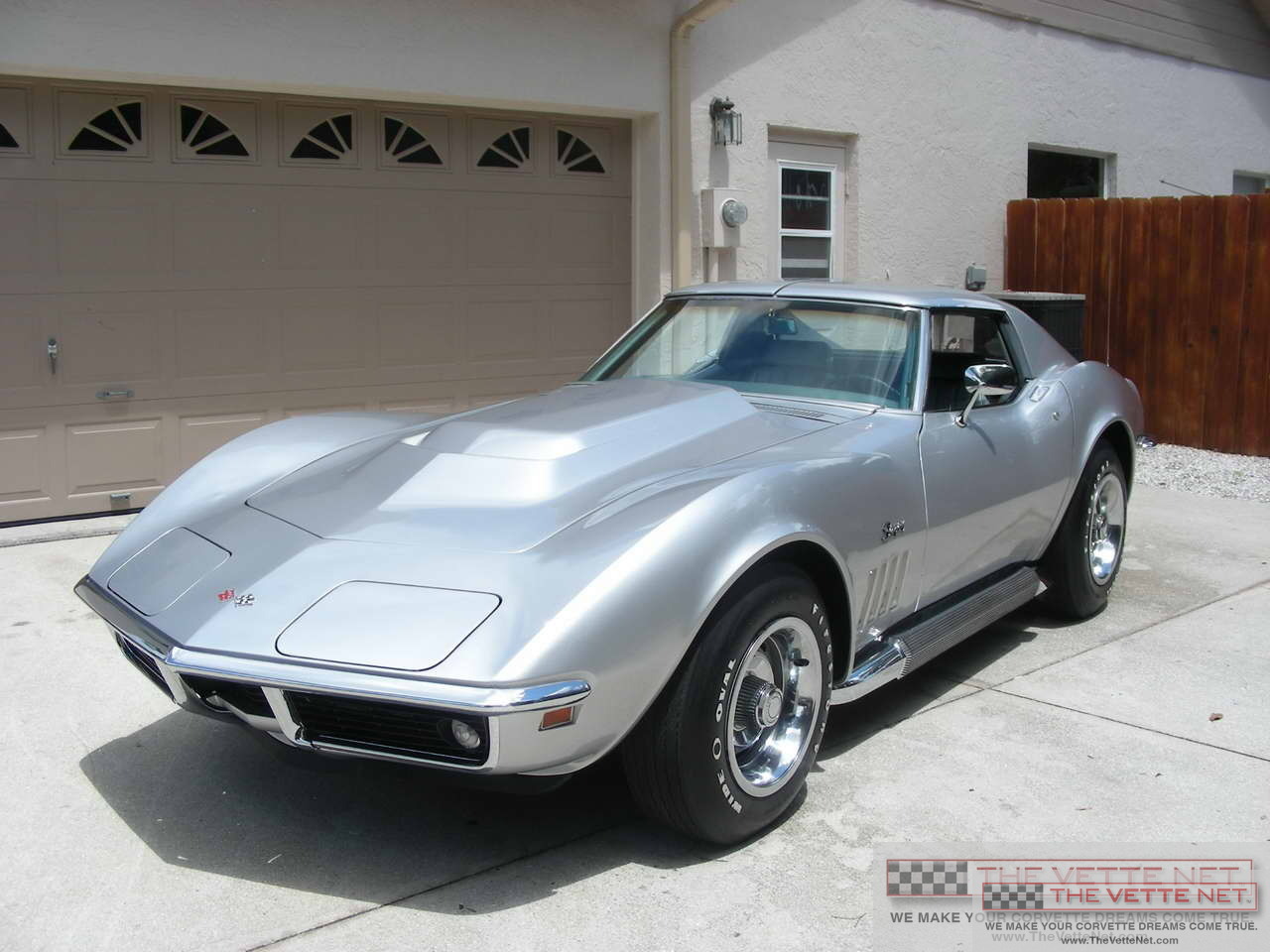 TheVetteNet.com - 1969 Corvette T-Top Cortez Silver 986