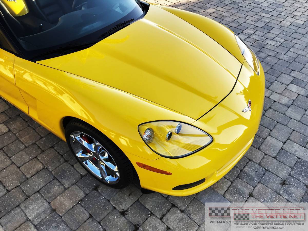 TheVetteNet.com - 2006 Corvette Convertible Velocity Yellow